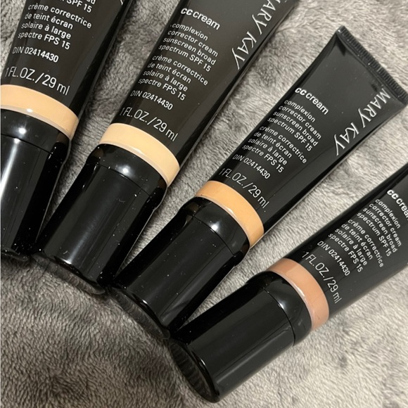 Mary Kay | Makeup | Corrector Base Mary Kay | Poshmark